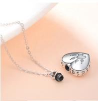 China 925 Sterling Silver Heart Paw Cremation Pendant Classic Style and CNC Inlay Technology for sale