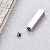 China Custom Cremation Jewelry Stainless Steel Vertical Cube Bar Urn Necklace with Picture for sale