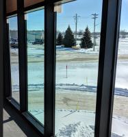 China Curved Tempered Glass for Bus Shelters 3-19mm Thickness Radius Bending 450mm Min for sale