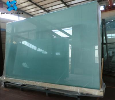 China Custom Laminated Safety Glass 3-19mm Thickness with 30-40dB Noise Reduction for Architectural Applications for sale