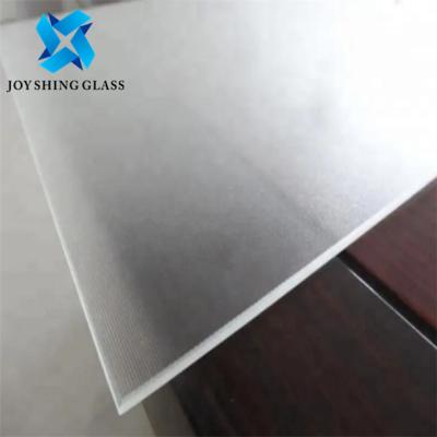 China Ultra Clear Solar Tempered Glass 3.2mm with 91.6% Solar Transmittance for Photovoltaic Panels for sale