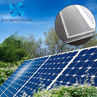 China Greenhouse Solar Glass 2mm 3.2mm Ultra Clear Patterned Coated Glass with 91.5% Light Transmittance for sale