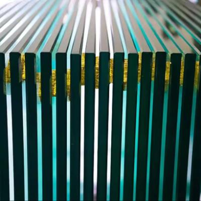 China Float Tempered Toughened Curved Glass Hot Bent Glass 2-19mm for Furniture Railing Table Top for sale