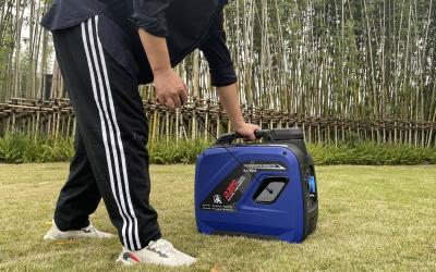 China 2.2kw Inverter Silent Power Generator Portable Genset 62db Low Noise for sale