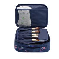 China Zipper Closure Makeup Kit Bags for sale