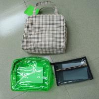 China Travel Green PVC Zipper Makeup Toiletry Bag 20*15*10cm Opp Bag Packing for sale