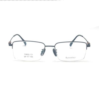 China TD033 Rectangle eye shape titanium frame engineered with precision for sale