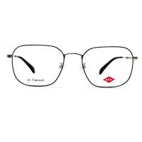 China TF3242 Square Unisex Titanium Optical Frame Durable Titanium Material for sale
