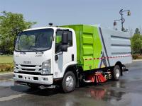 China Isuzu KV600 130hp Eu 5 10 cbm Street Clean Truck High Pressure Road Jetter 3m Clean Width for sale