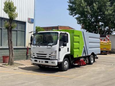 China Isuzu KV600 130hp Eu5 4x2 High Pressure Road Sweeper Truck 5m³ Water Tank for sale