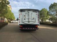 China Dongfeng 9 cbm Water Tank 7 cbm Dust Tank Sweeper Truck 4700mm Wheelbase 190hp for sale