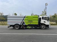 China Rear Dump Method Truck Mounted Road Sweeper 4x2 Drive Model For Highways for sale