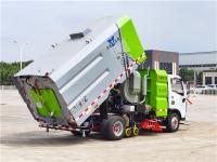 China Dongfeng 4x2 Street Sweeper Truck 3000L Water Tank 2500L Dust Tank Euro 3 for sale