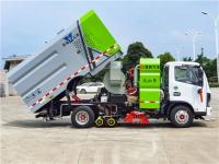China Dongfeng 4x2 Street Sweeper Truck 3000L Water Tank 2500L Dust Tank Euro 3 for sale
