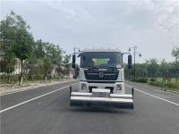 China Dongfeng 10 Cbm High Pressure Road Washing Truck 5-15km/h Cleaning Speed 10Mpa for sale