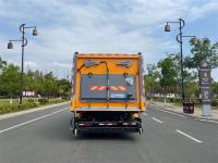 China CCC Certified Wet and Dry Road Sweeper Truck 10cbm Water Spray Dust Removal 18000kg GVW for sale
