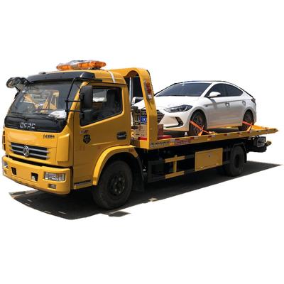 China 4 Ton Dongfeng Euro 3 Flatbed Wrecker Truck 5.6m Bed One Tow Two Carrier Underlift for sale