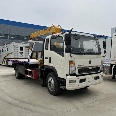 China Howo 4 Ton Flatbed Wrecker Truck Euro 3 116hp 5.6m Bed LHD 4x2 for sale
