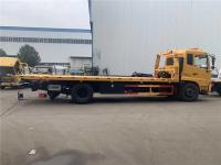 China Dongfeng 8 Tons Tilt Tray Flat Bed Tow Trucks Customizable High Durability for sale