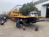 China Dongfeng 8 Tons Tilt Tray Flat Bed Tow Trucks Customizable High Durability for sale
