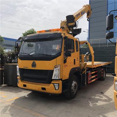 China 4x2 Euro 6 Howo Sinotruk 8 Ton Flatbed Wrecker Truck with Mounted Crane for sale