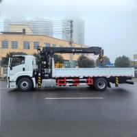 China ISUZU FTR 205hp 8 Ton Truck Mounted Crane 4x2 XCMG Straight Arm for sale