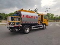 China Dongfeng 4000L Asphalt Spray Truck 120HP YC4FA120-30 Engine Intelligent Control for sale