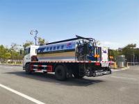 China Dongfeng 10000L Truck Mounted Bitumen Sprayer Asphalt Distributor 190HP for sale