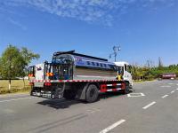 China Dongfeng 10000L Truck Mounted Bitumen Sprayer Asphalt Distributor 190HP for sale