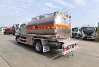 China Dongfeng 8000L Airplane Refueling Truck 4x2 Airport Ground Support 120hp for sale
