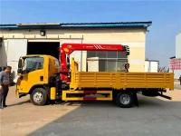 China ISUZU NPR KV100 115hp Engine 2 Ton Truck Mounted Hydraulic Crane 4x2 for sale