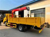 China ISUZU NPR KV100 115hp Engine 2 Ton Truck Mounted Hydraulic Crane 4x2 for sale