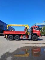 China 8 Ton Dongfeng 6x6 Crane Truck XCMG Straight Arm 260hp Diesel for sale