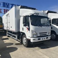 China 8 Ton Isuzu 700P 190hp Diesel Refrigerated Truck 6080x2300x2300mm Box for sale