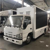 China ISUZU 4x2 P5 LED Display Advertising Truck 3 Sides 6.75 sqm Screen 72kW for sale