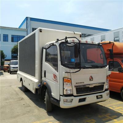 China 4x2 HOWO Truck Mobile LED Display Billboard Truck P5 6.62sqm Screen for sale