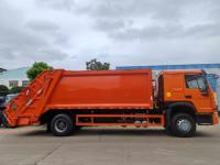 China Sinotruck Howo 4x2 Garbage Compactor Truck 12 Cbm Volume 18000 Kg GVW for sale