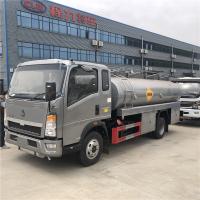 China HOWO Sinotruck 8000L Carbon Steel Fuel Tank Truck for Diesel Transport for sale
