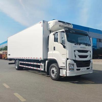 China ISUZU GIGA 10-12 Ton Refrigerator Truck 7200mm Box for Meat Ice Cream Transport for sale