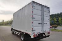China Isuzu KV100 115hp 2 Ton 3 Ton Light Cargo Box Van Truck GVW 3500kg 4x2 Diesel for sale