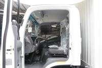 China Isuzu KV100 115hp 2 Ton 3 Ton Light Cargo Box Van Truck GVW 3500kg 4x2 Diesel for sale