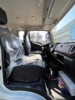 China JAC S9 8-10 Ton Refrigerated Truck 5.2m Box Cummins 160hp Euro 6 for sale