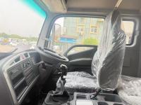 China 12000L FOTON AUMARK Right Hand Drive Water Tank Truck for Road Cleaning 4x2 Cummins 210hp for sale