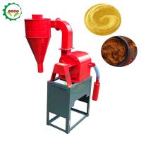 China Automatic Suction Mixer Machine Multifunctional Animal Feed Mill for sale