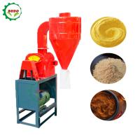 China Automatic Suction Mixer Machine Multifunctional Animal Feed Mill for sale