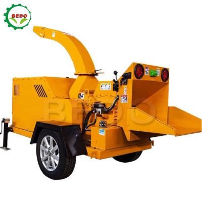 China Portable Wood Chipper Machine For Tree Branch Shredding Multi Functional for sale