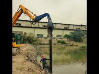 China Heavy-Duty Pile Driver - 10-Meter Penetration & 2800 RPM Vibration for sale