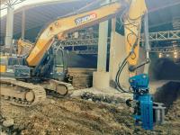 China Compact Pile Driver - Access Confined Sites with Powerful Side Grip Vibro Hammer for sale