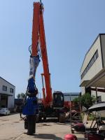 China High Frequency Vibration Pile Driver – Dual Pump Flow Merging System & Compact Design for Solar Farms for sale