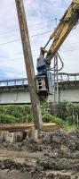 China 35ton SHANTUI 335LC Excavator Side Grip Hydraulic Vibro Hammer for 12M Pile Driver for sale
